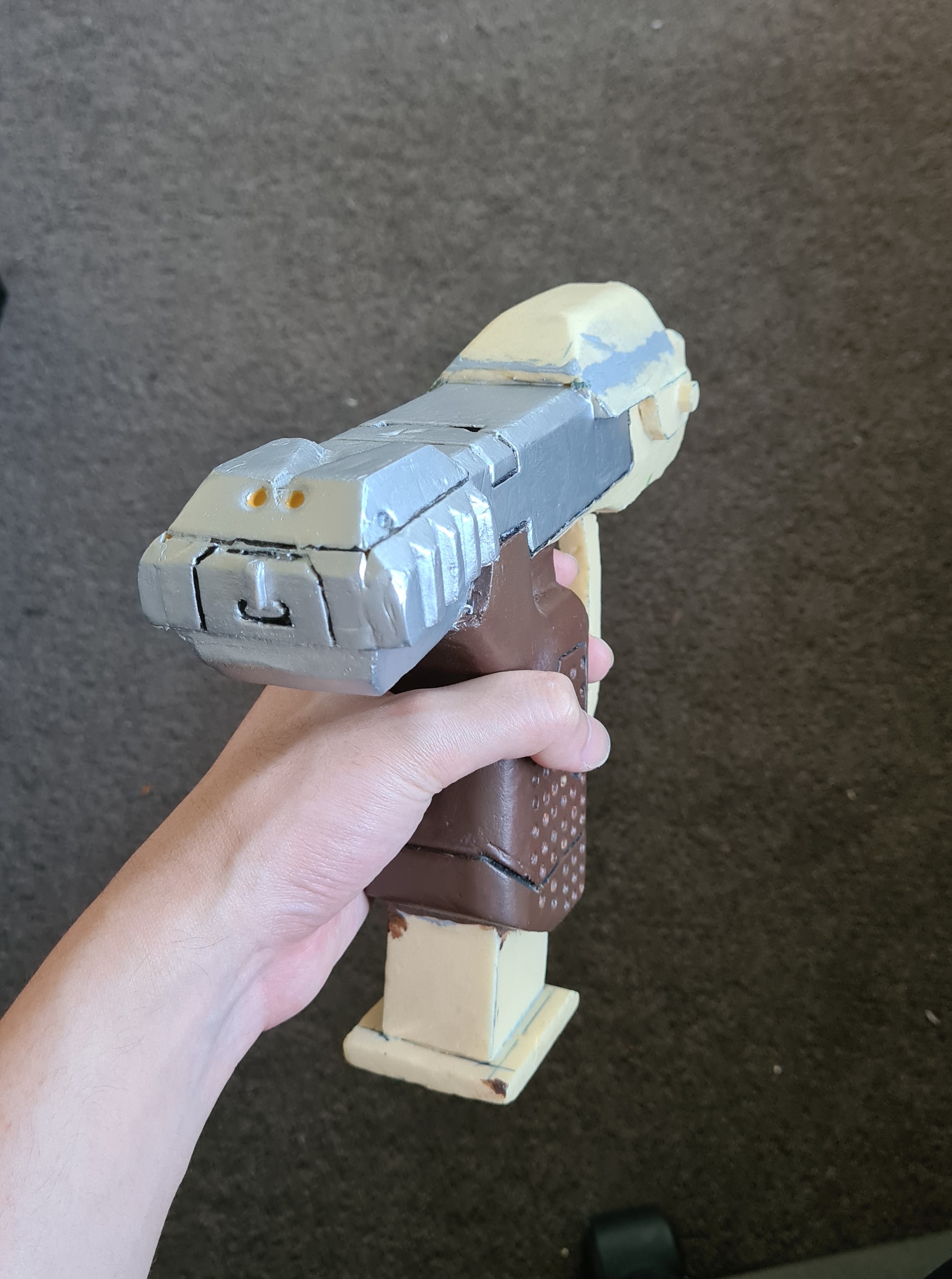 Props - Halo CE M6D Magnum Foam - Painting | Halo Costume and Prop ...