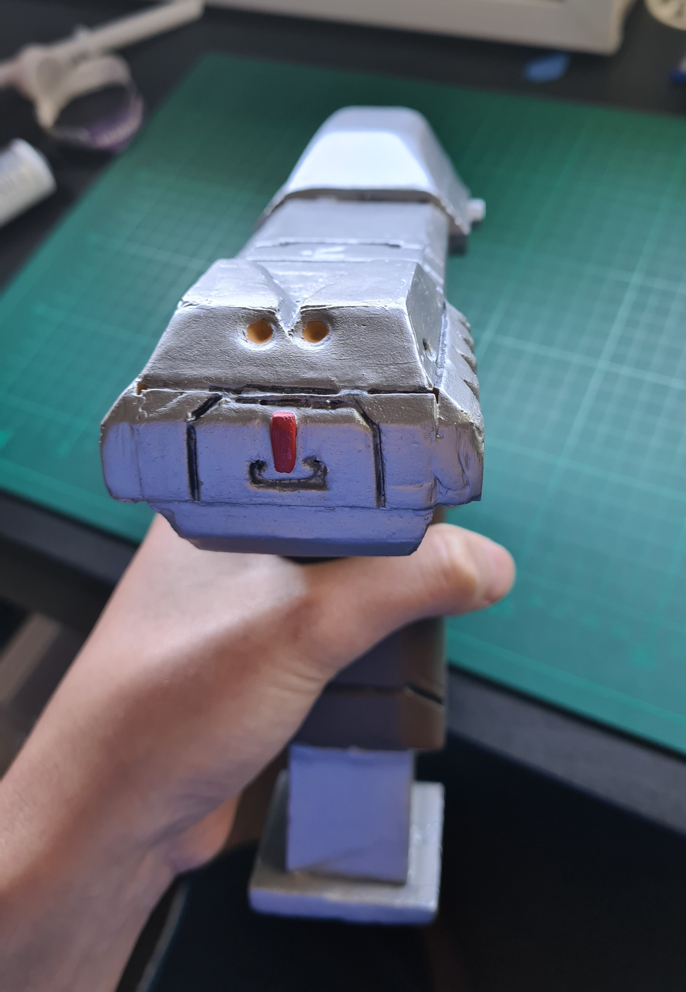 Props - Halo CE M6D Magnum Foam - Painting | Halo Costume and Prop ...